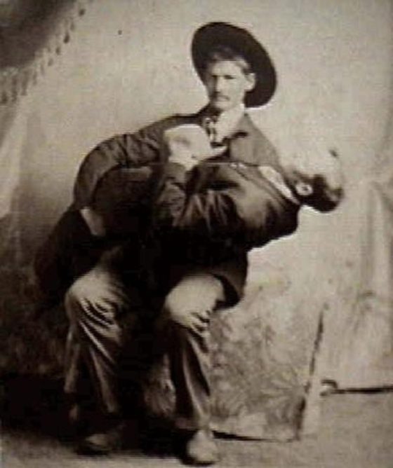 Post-Mortem Portraits: The Controversial Victorian Tradition of ...