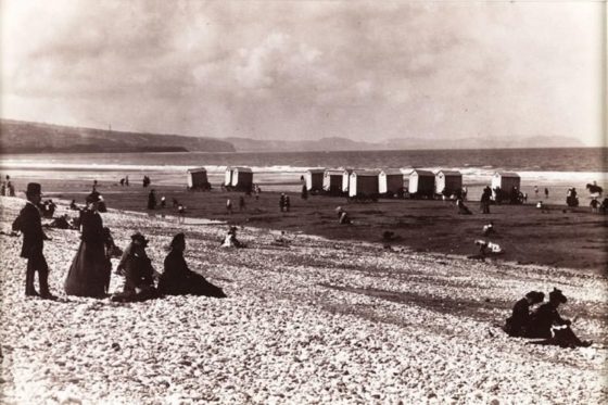 Going Swimming On Wheels: 50+ Historic Photos Of Bathing Machines From ...