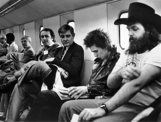 50+ Iconic Photographs Of Rock Stars Of 70s Taken By Bob Gruen