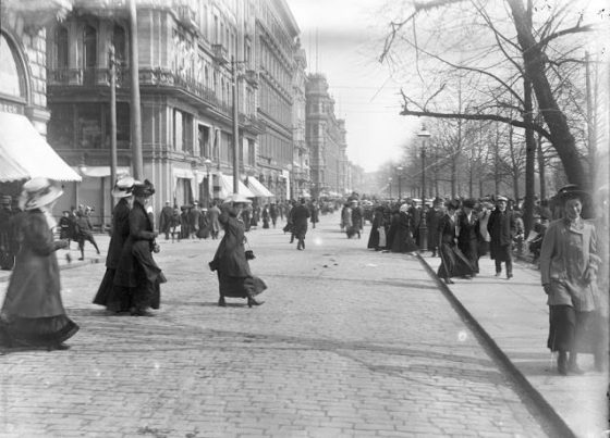Discover the Beauty and History of Helsinki in the 1890s: A Photo Tour