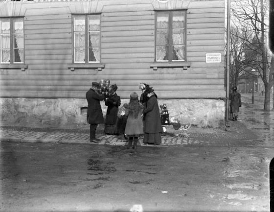 Discover the Beauty and History of Helsinki in the 1890s: A Photo Tour
