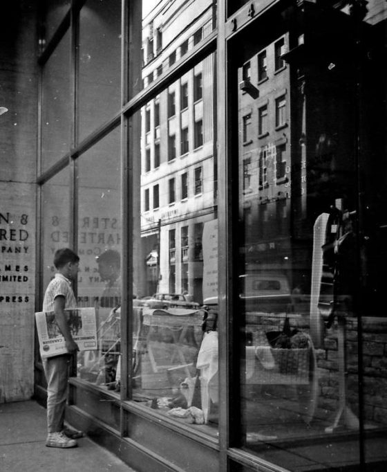50+ Impressive Photos Show How Toronto Looked Like In the 1960s
