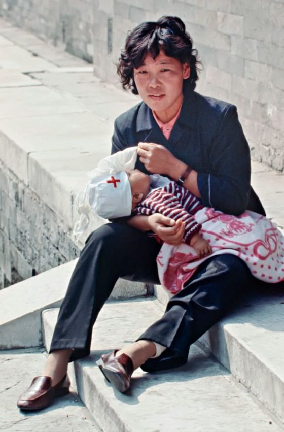 50+ Spectacular Photos Show Everyday Life Of China In the 1970s