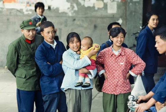50+ Spectacular Photos Show Everyday Life Of China In the 1970s
