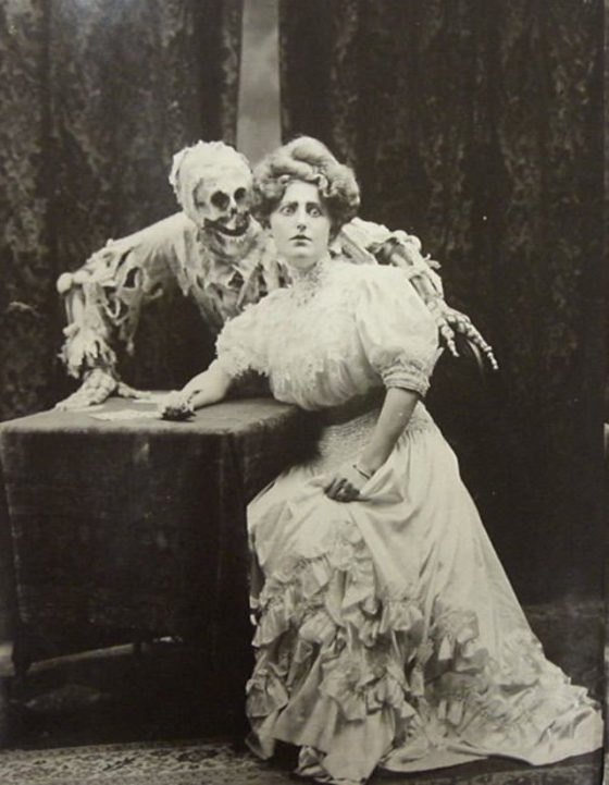 50+ Insanely Creepy Vintage Photos That Will Probably Give You Nightmares