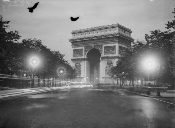 50+ Stunning Photos That Give Glimpse Of Paris In The 1930s