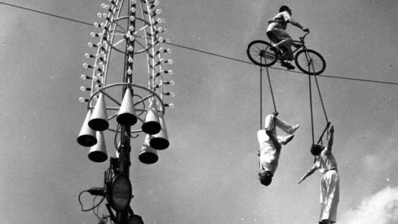 50+ Scary And Dangerous Circus Performances From Past That May Scare You