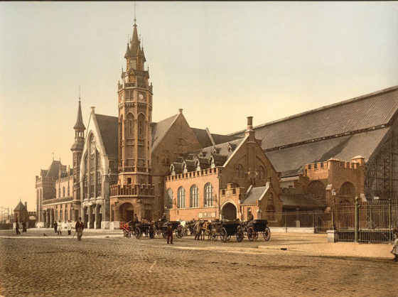 50+ Fascinating Photos Capture 1890s Belgium In Vivid Color
