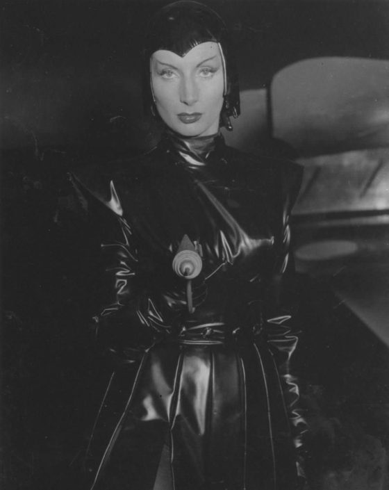 Classic Actresses With Guns: 50+ Stunning Scenes From Classic Movies