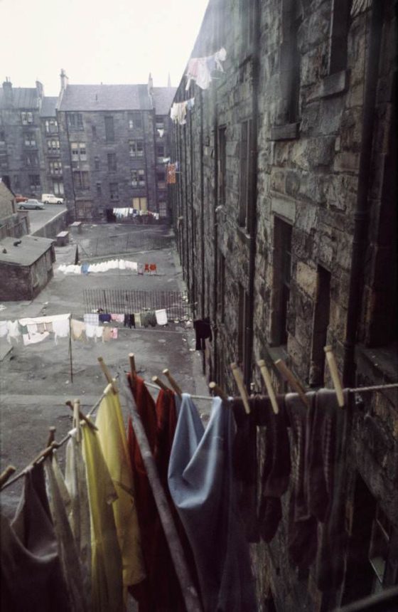 Glasgow Slums: 50+ Harrowing Pictures Documenting Everyday Life Of Poor ...
