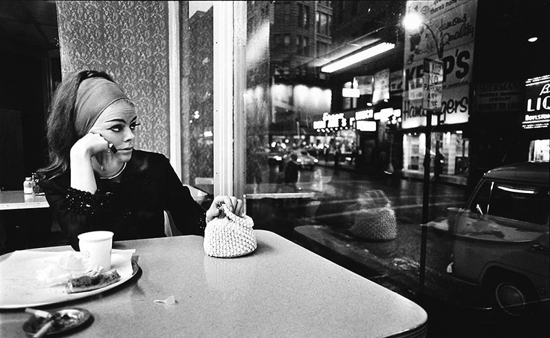 The Combat Zone: Historical Photos Show Everyday Life Of Adult ...