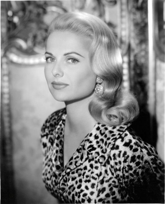 Life Story And Fabulous Photos Of Martha Hyer From Her Acting Career