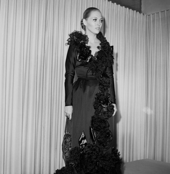 Young Faye Dunaway: Life Story And Fabulous Photos From Her Early Career