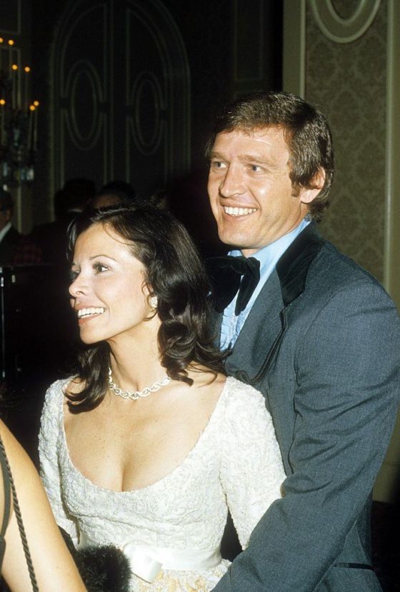 Life And Fabulous Photos Of Young Neile Adams Through The years