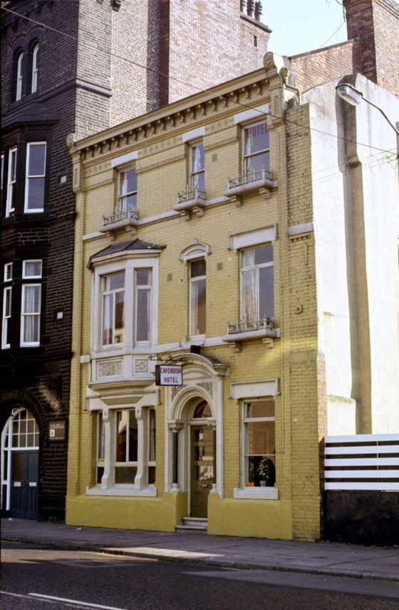 1970s Manchester: Fascinating Pictures That Give A Complete Snapshot of ...