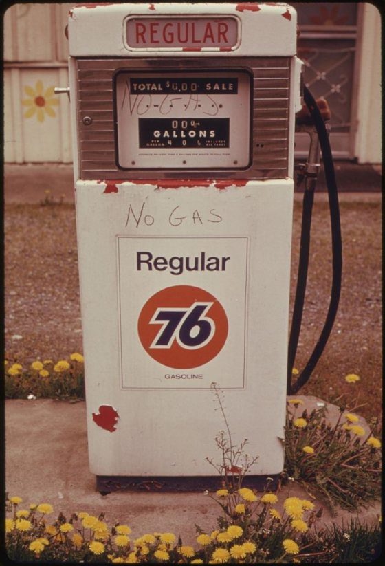 1973 Oil Crisis: Historical Photos From Around The World During The ...