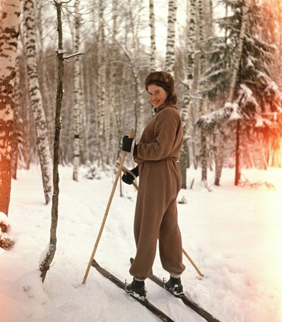 Spectacular Photos Show Life in Soviet Union From The 1950s in Vibrant ...