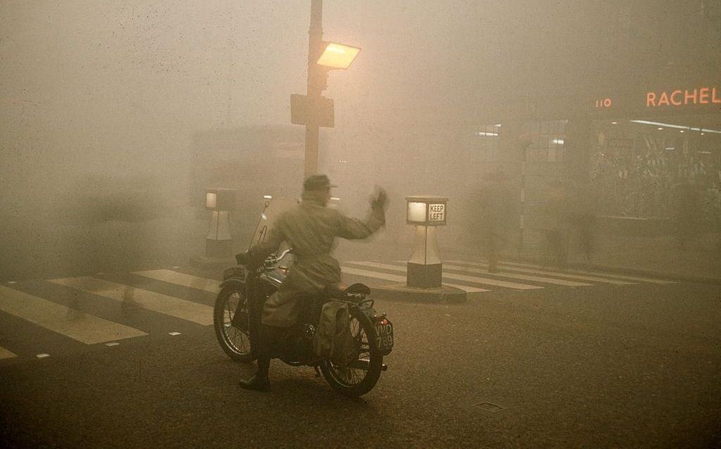 The Great Smog Of London Which Killed Over 12,000 People In 1952 The Great Smog Of London Which Killed Over 12,000 People In 1952