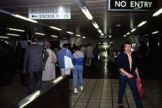 Vintage Photos Show The Street Life Of London From The 1980s