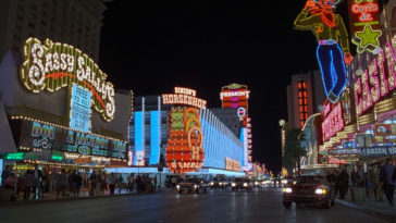 Las Vegas In The 1990s: Fascinating Photos That Will Take You Back In Time