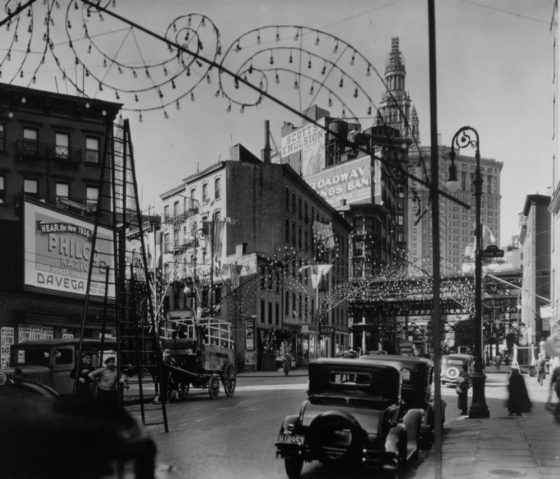 Amazing Vintage Photos of New York City’s Streets And People From The 1930s