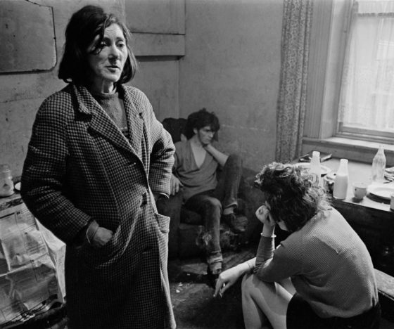 Shocking Photos Of Slums Families Of Newcastle upon Tyne From 1970s