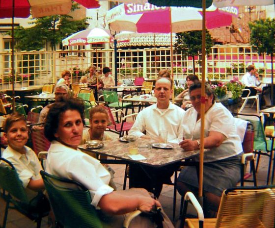 Fascinating Vintage Snapshots Show Street Life Of West Germany From the ...