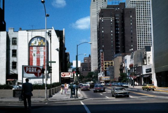 1970s Chicago: Fascinating Photos Show Streets, Landmarks and Everyday Life