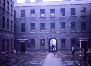 Fascinating Vintage Photos Of Dublin From the 1960s