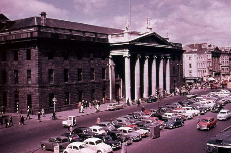 Fascinating Vintage Photos Of Dublin From the 1960s
