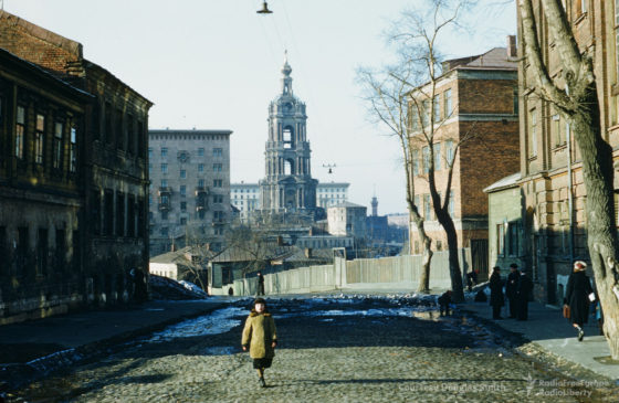 Soviet Moscow: Incredible Vintage Photos Show What Moscow Looked Like ...