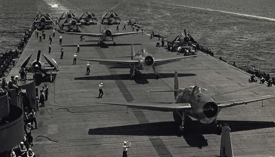 Stunning Vintage Photos Show Life on a Navy Ship During the WWII by ...