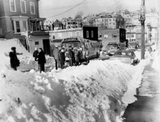 The Blizzard of 1978: Photos Show the Historic Storm That Slammed the ...