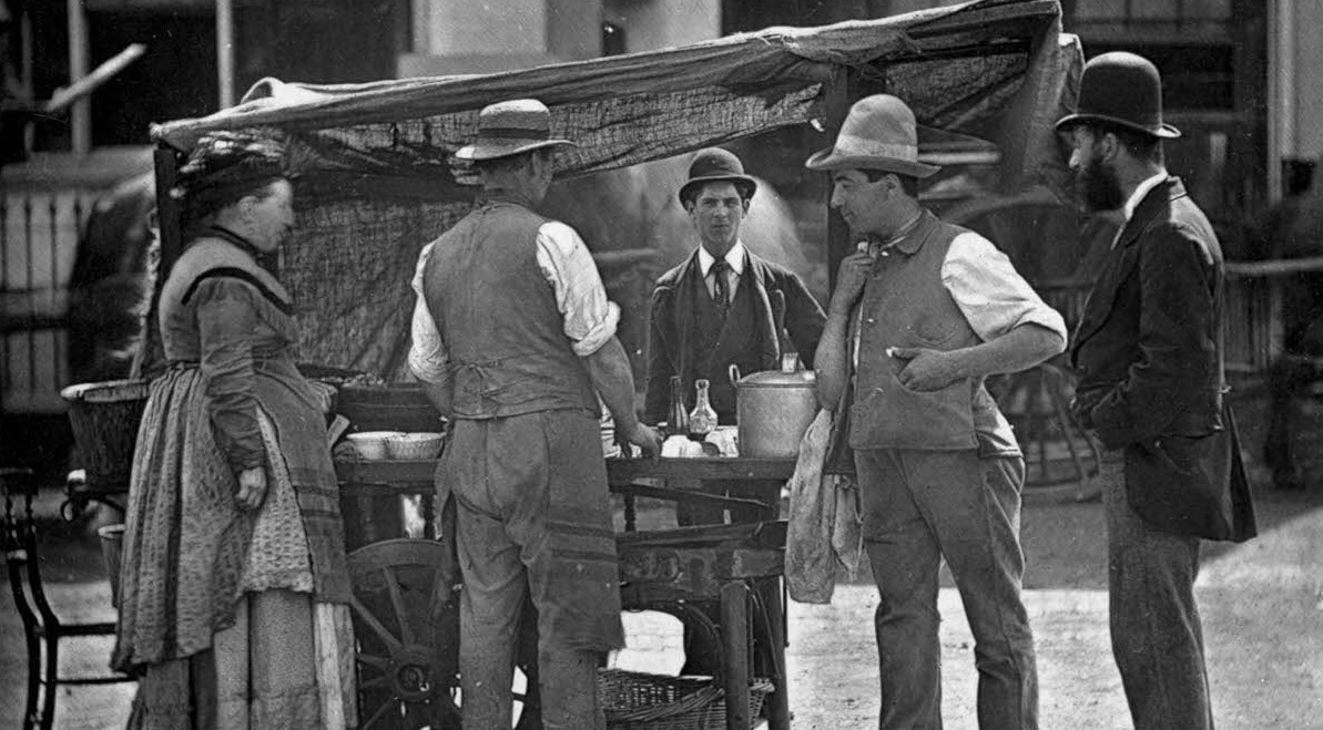 Historical Photos of Street Life of Victorian London in the 1870s