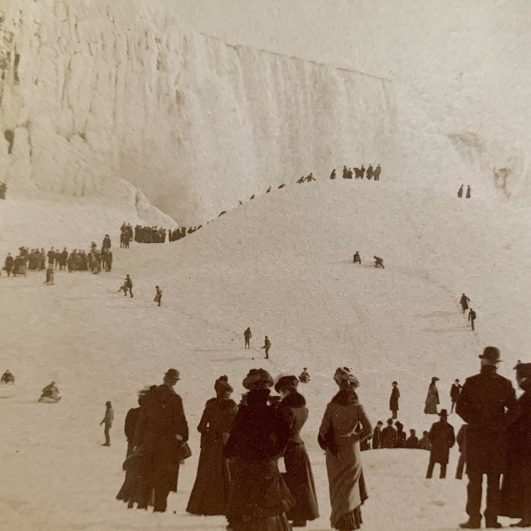 Rare Historical Photos Show How Niagara Falls Looked like from the ...