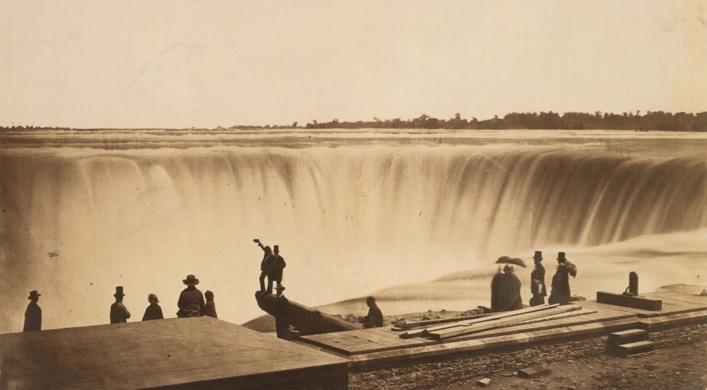 Rare Historical Photos Show How Niagara Falls Looked like from the ...