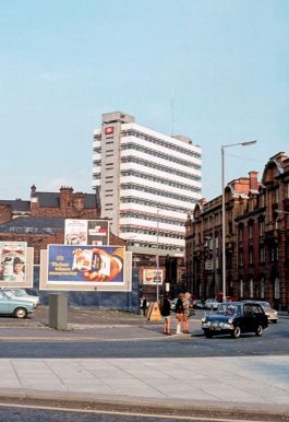 Greater Manchester in the 1970s: Fascinating Vintage Photos Capturing ...