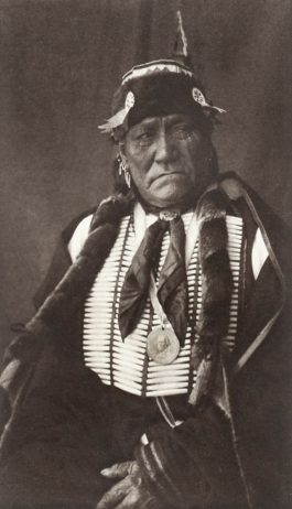 Stunning Portraits of Native Americans from the Late 19th and Early ...