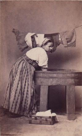 Historical Studio Portraits of Russian Working-Class People From the ...