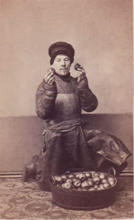 Historical Studio Portraits of Russian Working-Class People From the ...