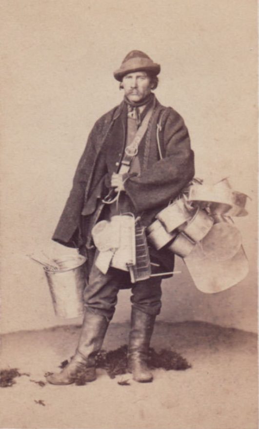 Historical Studio Portraits of Russian Working-Class People From the ...