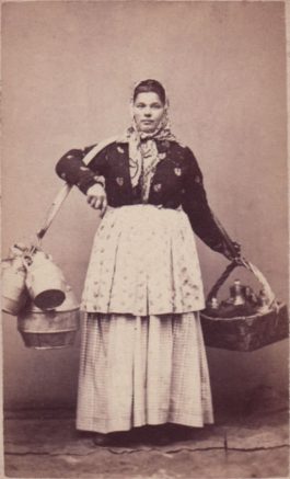 Historical Studio Portraits of Russian Working-Class People From the ...