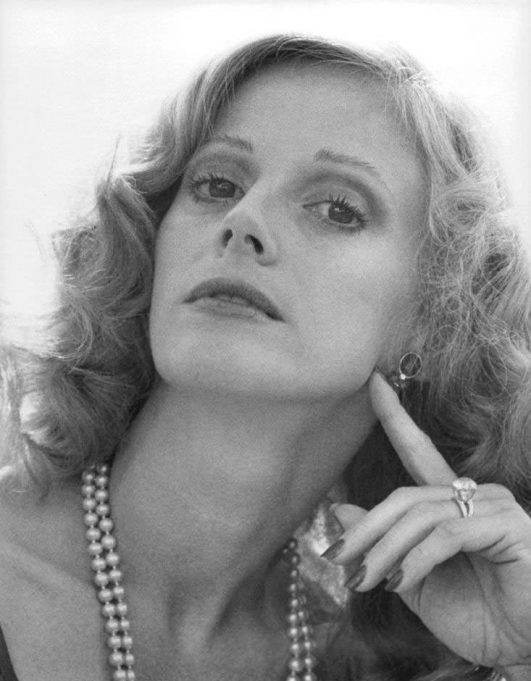 Sondra Locke: Life Story and Gorgeous Photos of Charismatic Actress ...