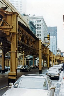 A Look Back at Chicago in the Mid-1990s Through these Stunning Photos