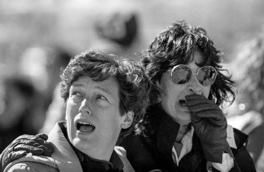 The Challenger disaster 1986: Historic Photos of the National tragedy ...