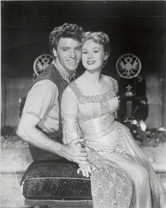 Virginia Mayo: Life Story and Beautiful Photos from her Life and Early ...