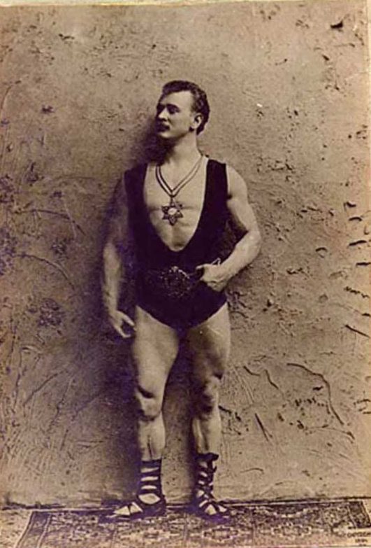The World's First Moderns Bodybuilders from the Early 1900s