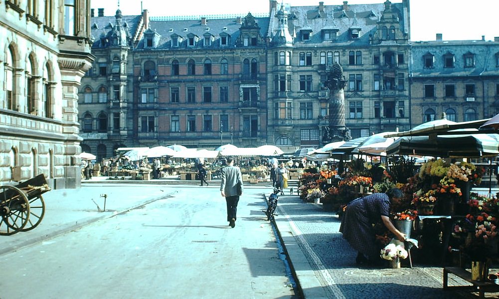 Fascinating Vintage Photos of West Germany in 1949, Soon after its ...
