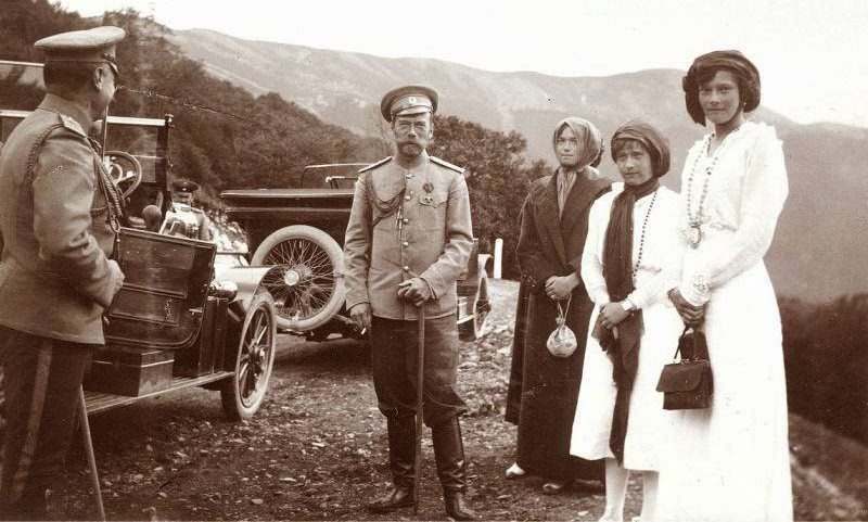 Life Story and Historical Photos that Offer a Glimpse into the Life of ...