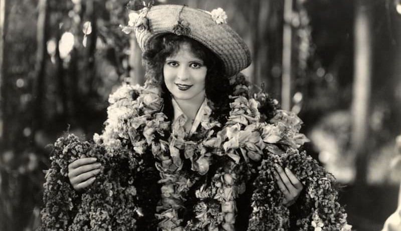 Beautiful Photos of Clara Bow from the Movie 'Hula (1927)'